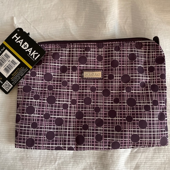 Hadaki | Bags | New Hadaki Nylon Zip Carry All Pod | Poshmark